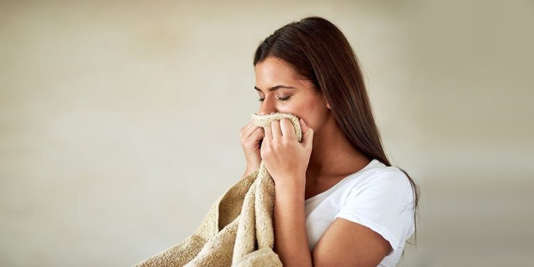 Proven Ways to Make Your Laundry Smell Good | NimNim