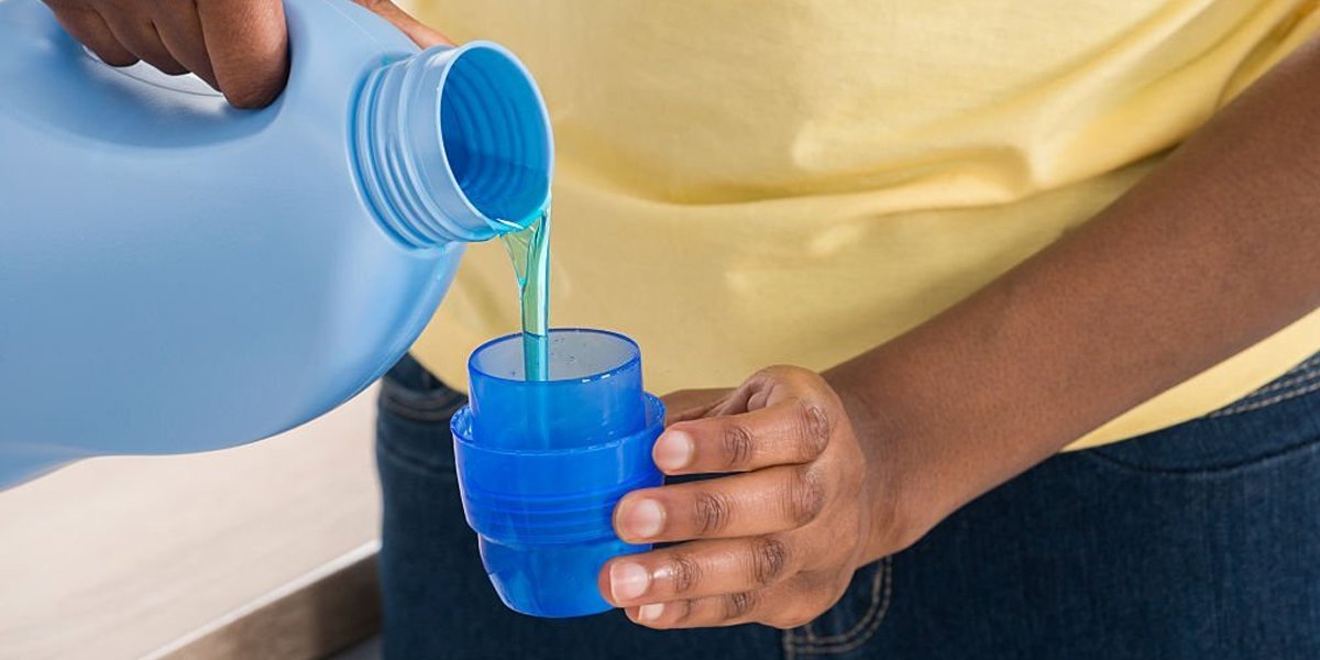 Proven Ways to Make Your Laundry Smell Good | NimNim